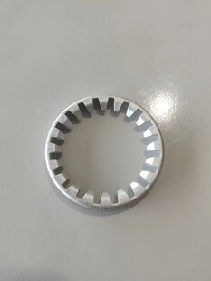 工厂询价链接适用于雪佛兰备用轮胎托架外壳锁气缸固定环15040331-阿里巴巴