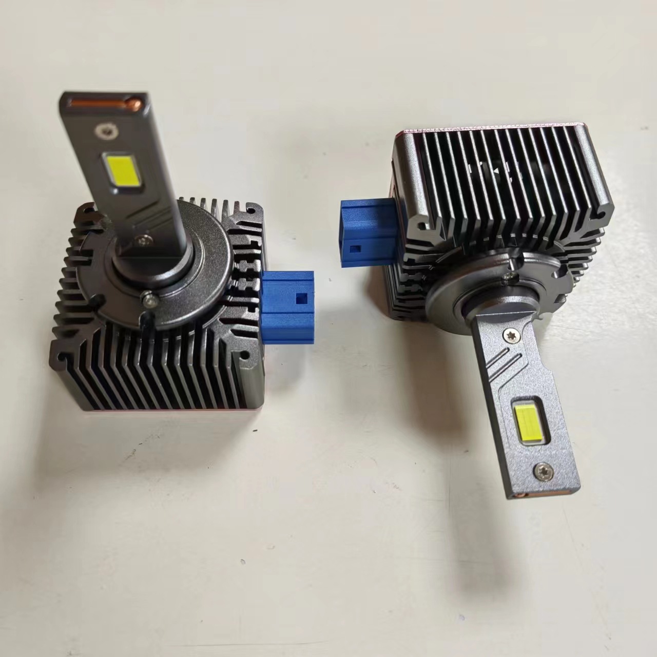 适用野马哈佛H6H9宝沃BX7新英朗威朗保时捷卡宴 D8S LED大灯灯泡-阿里巴巴