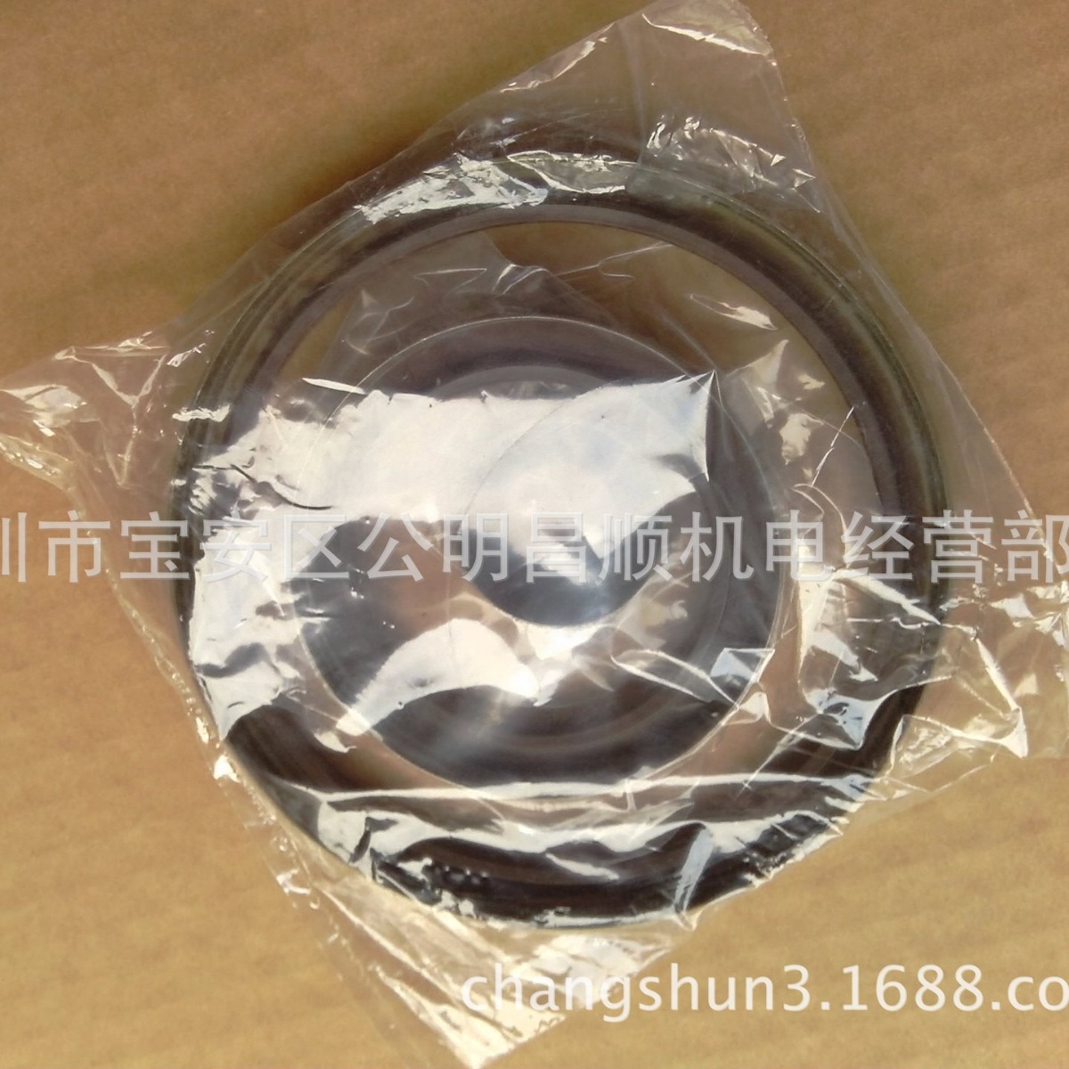 沃尔沃D1010G发动机配件前油封424983后油封20441697/469336-阿里巴巴