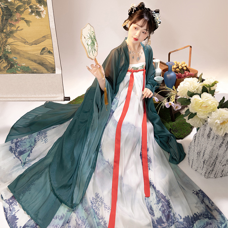 Original hanfu chest female in huai tang system large green sleeve ...