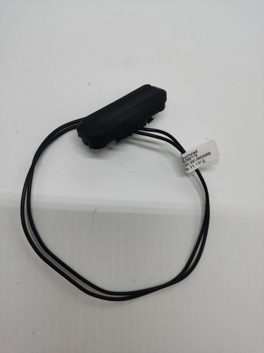 雪佛兰新老款科鲁兹行李箱后备箱开关不带牌照灯零件号码9039465-阿里巴巴