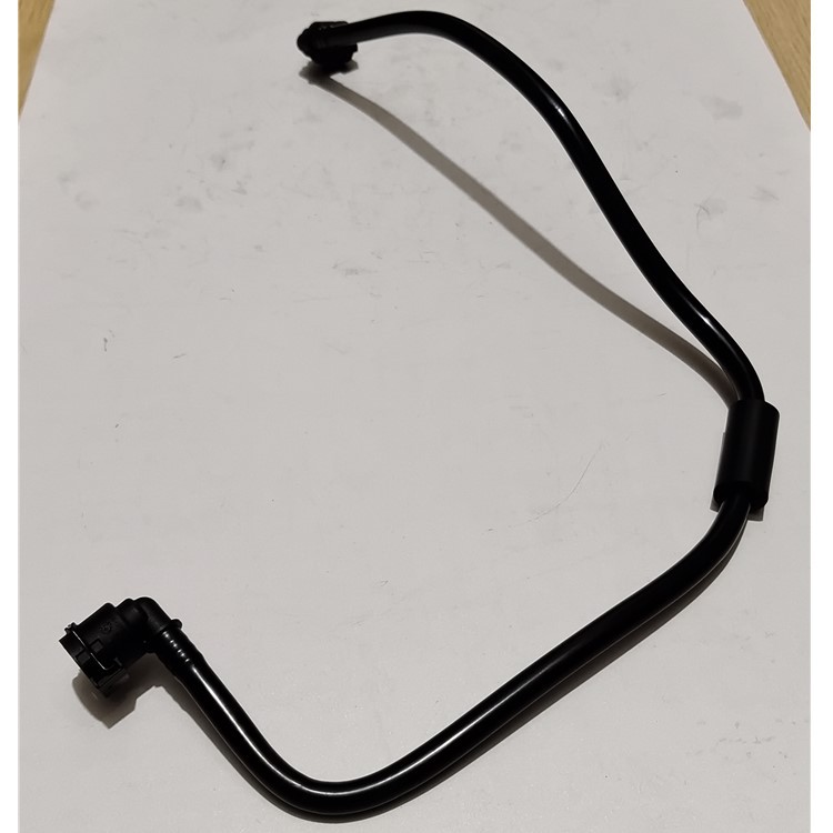 适用于宝马气缸盖膨胀箱软管17129845173 9845173-阿里巴巴