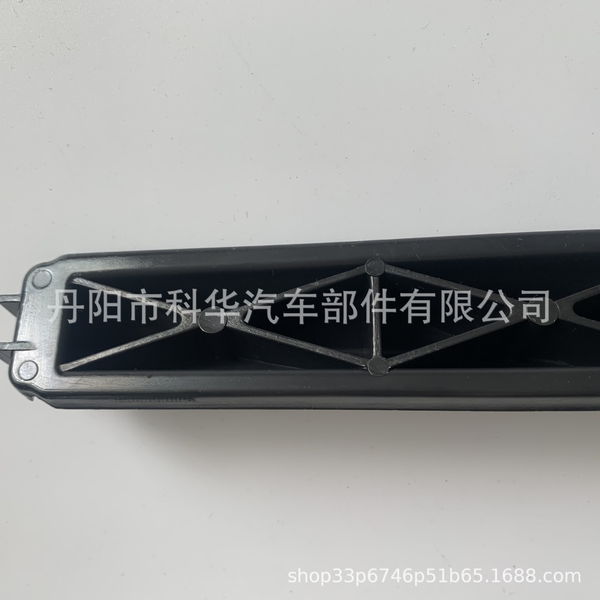 适用欧宝OPEL/VAUXHALL CORSA FIAT空气滤芯支架过滤器盖55702400-阿里巴巴
