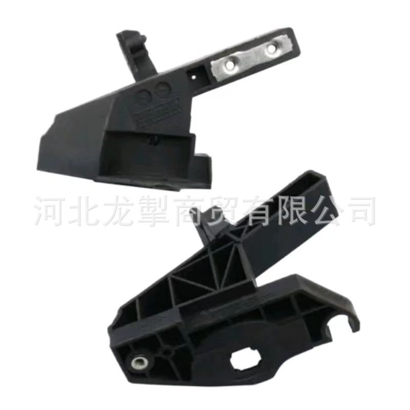 OE：A2056203401 A2056203501 奔驰骨架龙门架支架大灯托架 W205-阿里巴巴
