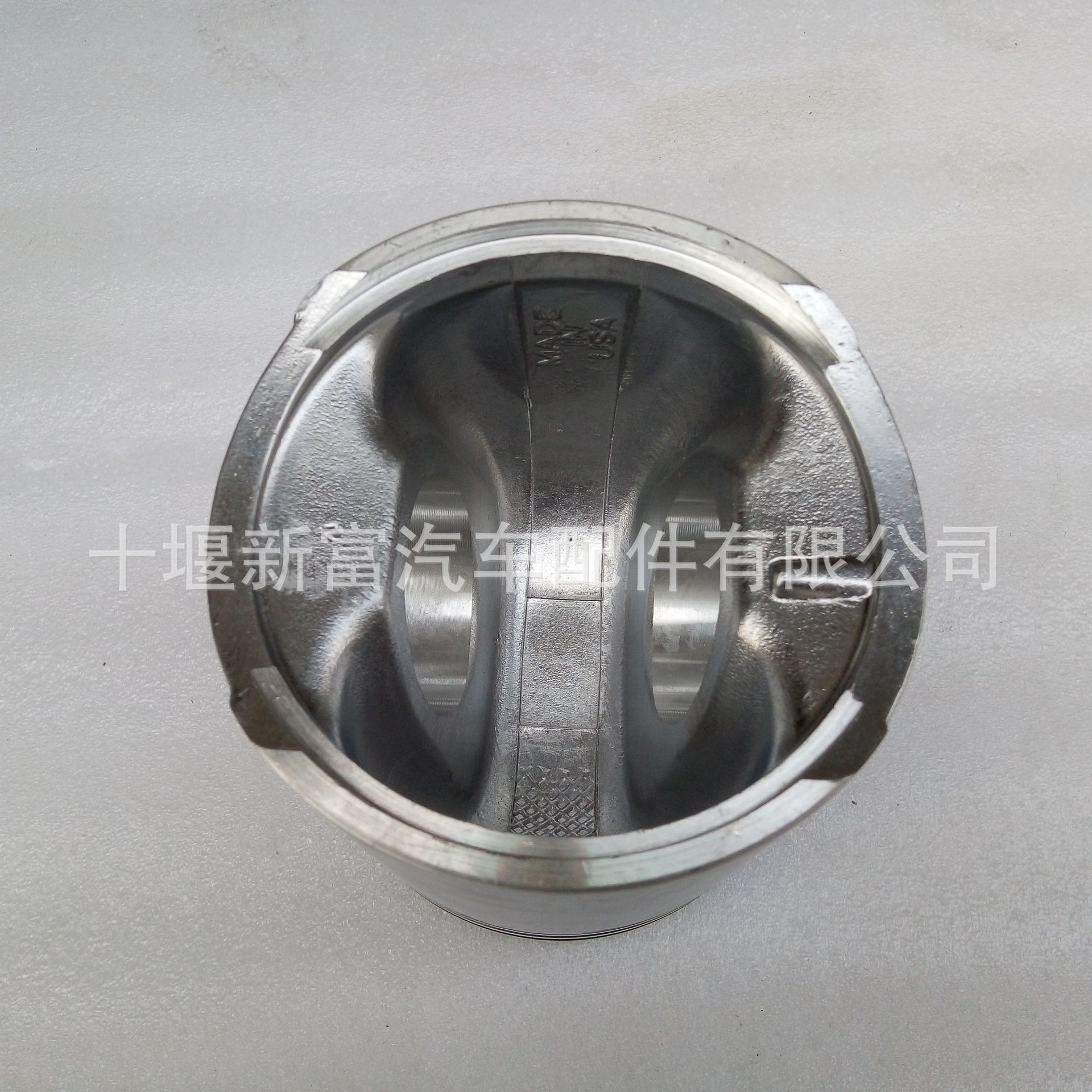 适配康明斯6CT8.3工程机械发动机配件3802657 3929161活塞-阿里巴巴