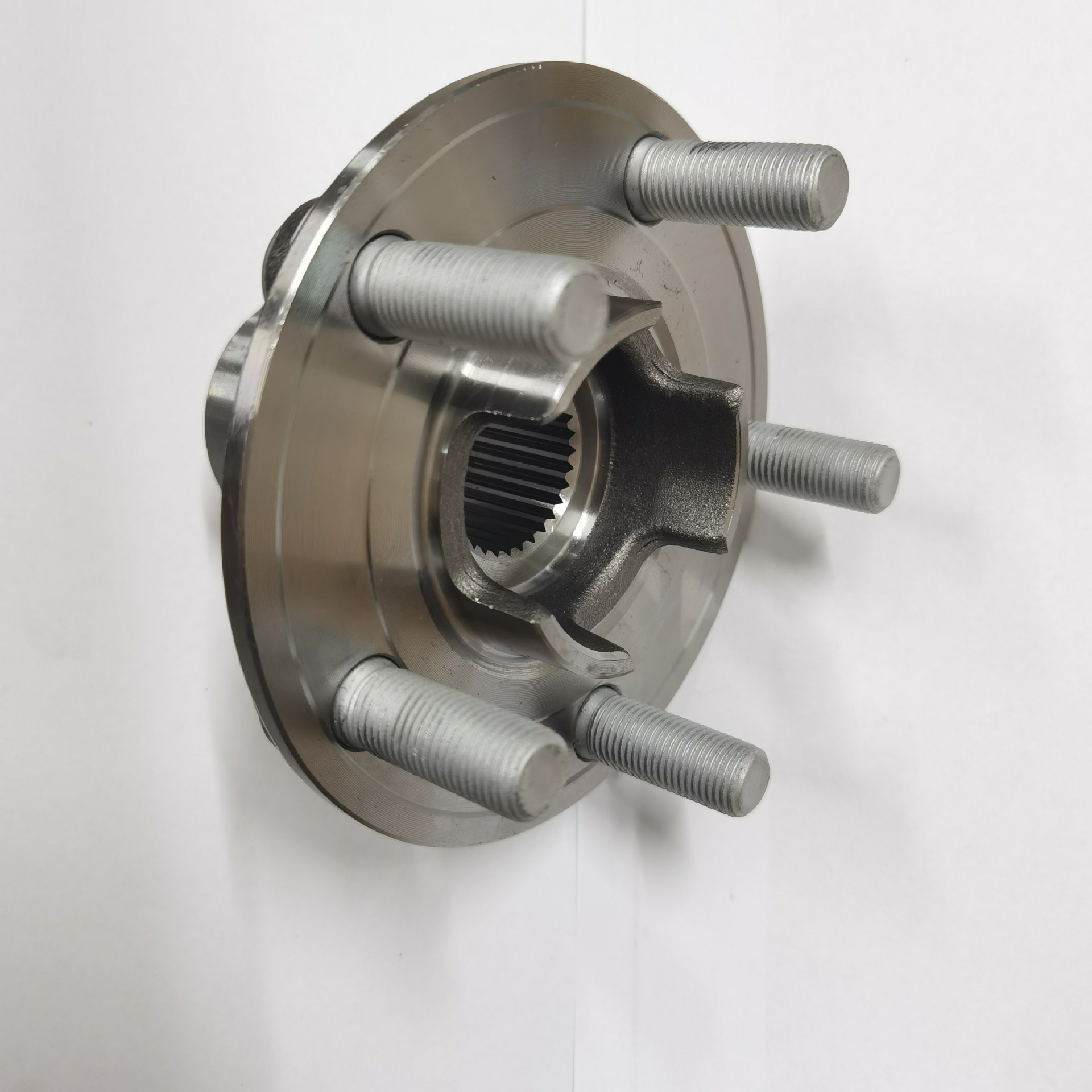 厂家供应 OE LR025107 汽车前轮壳后轮短轴半轴突缘轮轴驱动轮毂-阿里巴巴