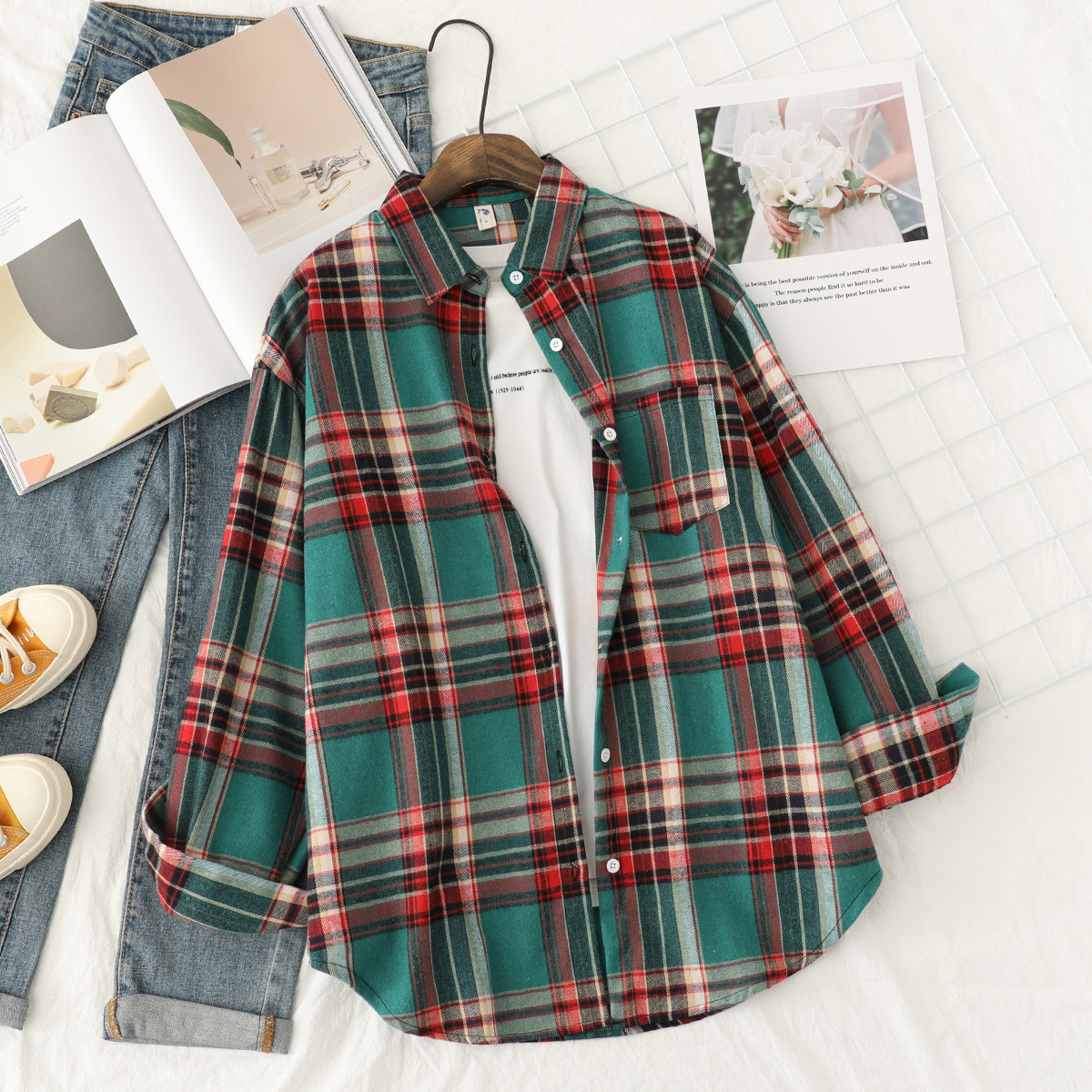 秋冬新款复古文艺格子衬衫女温柔风磨毛宽松时尚百搭长袖衬衣外套-阿里巴巴