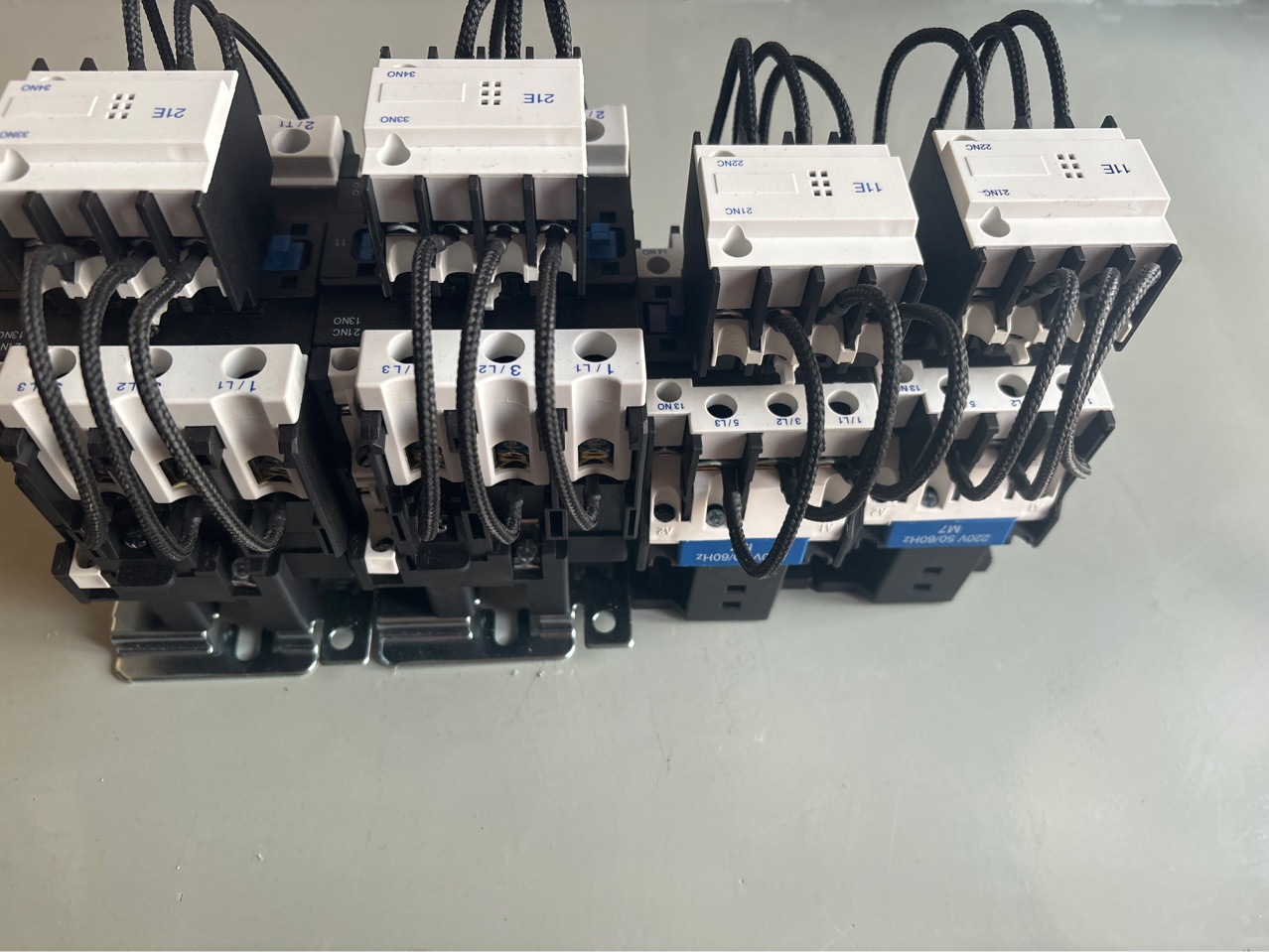 CJ19-63/21切换电容接触器AC380V AC220V CJ19(16)-63A接触器-阿里巴巴