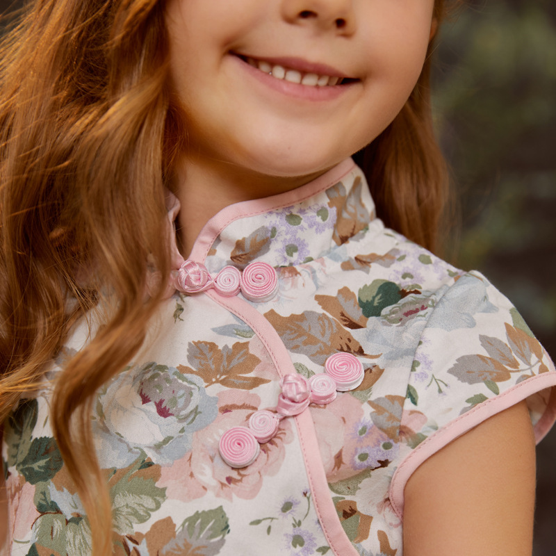Girls baby Chinese retro floral cheongsam Qipao for kids model show ...