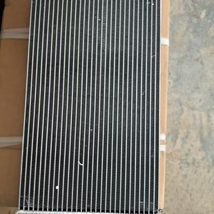 22L-03-21111挖掘机PC35MR-3水箱208-03-75110-阿里巴巴