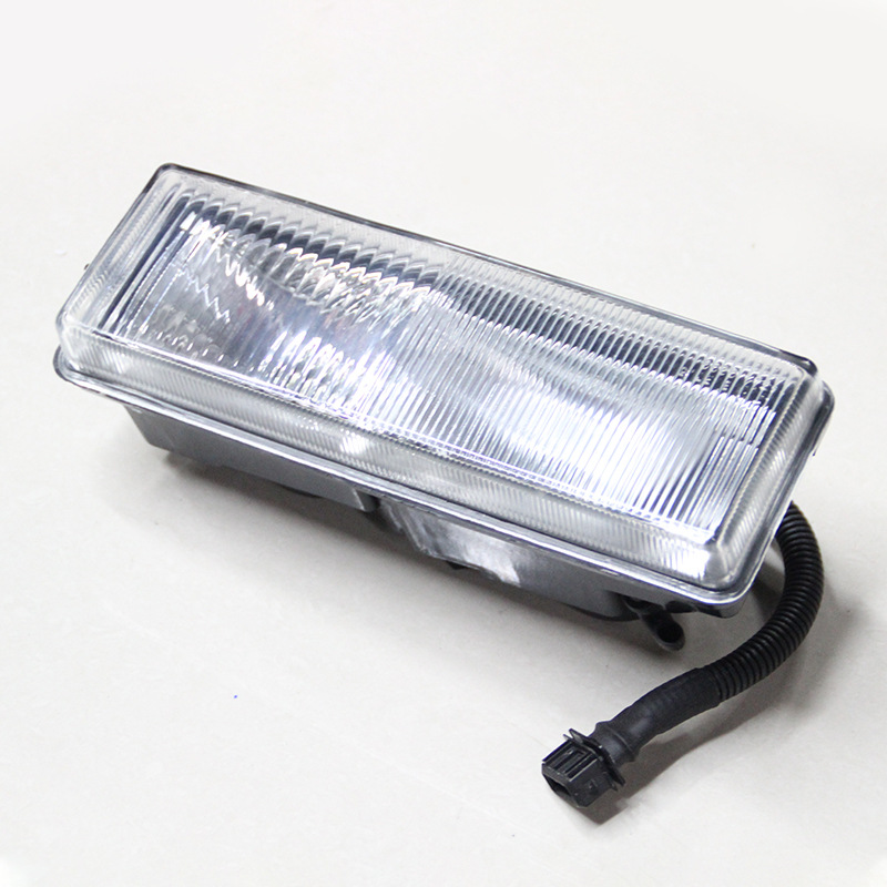 适用于欧系卡车达夫daf xf95 前雾灯 1328861-阿里巴巴