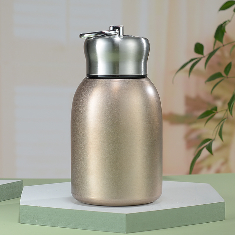 小胖丁保温杯女生ins简约便携口袋杯304不锈钢提环双层真空礼品杯-阿里巴巴