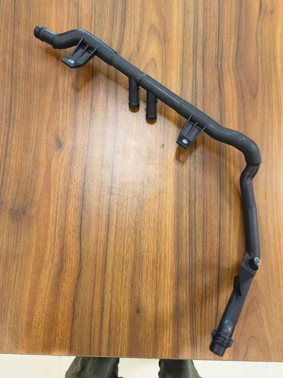 17127548222 适用于宝马发动机胶木水管1712 7548 222-阿里巴巴