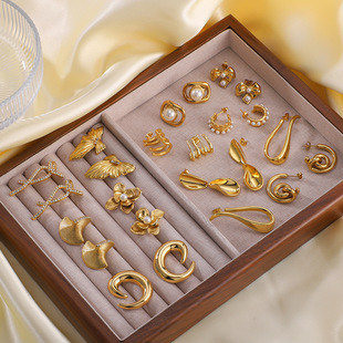 欧美钛钢耳环女金色法式复古气质简约耳钉镀18K金不掉色耳饰批发-阿里巴巴