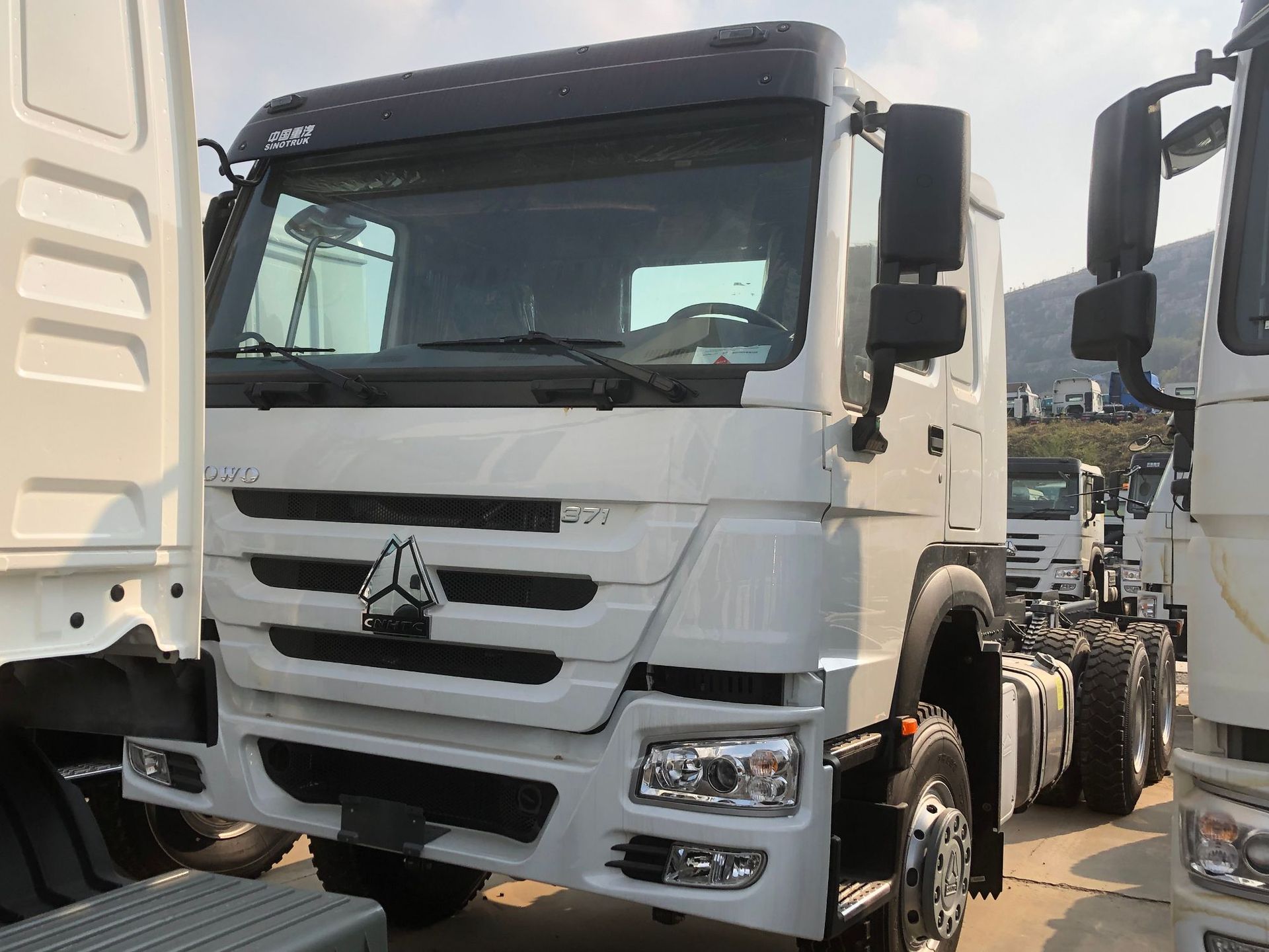 HOWO载货车6x4 型号：ZZ1257N4647B1 发动机： WP10.380E22发动-阿里巴巴