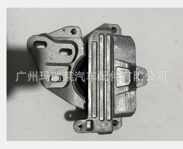 适用于奔驰变速箱支架 波箱胶2052404200 2222406300 2222406800-阿里巴巴