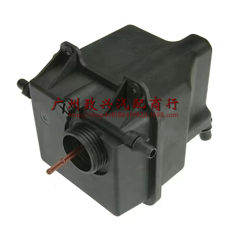 适用于宝马BMWE53膨胀水壶 副水箱17137501959 PCF000033-阿里巴巴