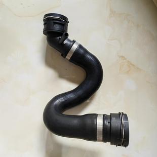 适用于保时捷卡宴大众途锐3.0T冷却液软管95810640120/7P0122101A-阿里巴巴