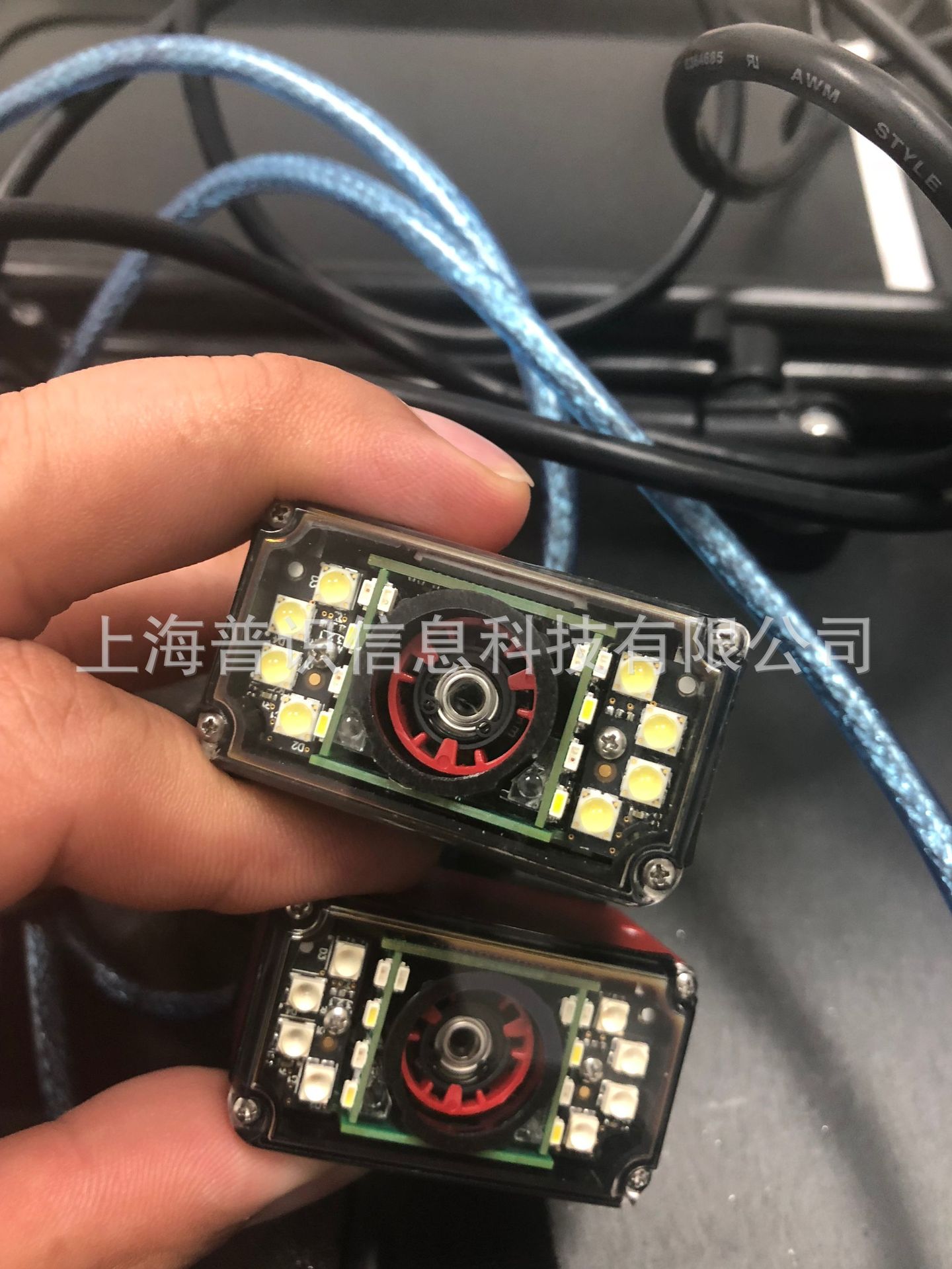 欧姆龙Microscan读码器 ID20/ID30/ID40/ID45工业相机视觉读码器-阿里巴巴