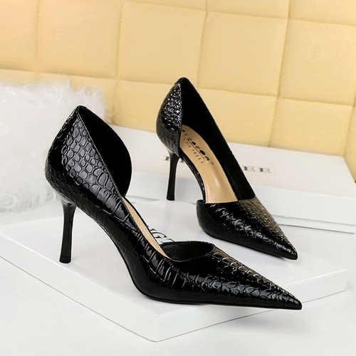 8239-5 Stylish and Skinny Ultra High Heels with Thin Heels, Shallow ...