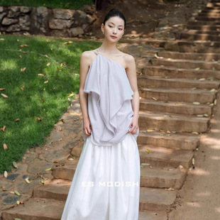 ES MODISH 夏季新款小众设计侧吊带露肩性感背心纯欲风气质上衣女-阿里巴巴
