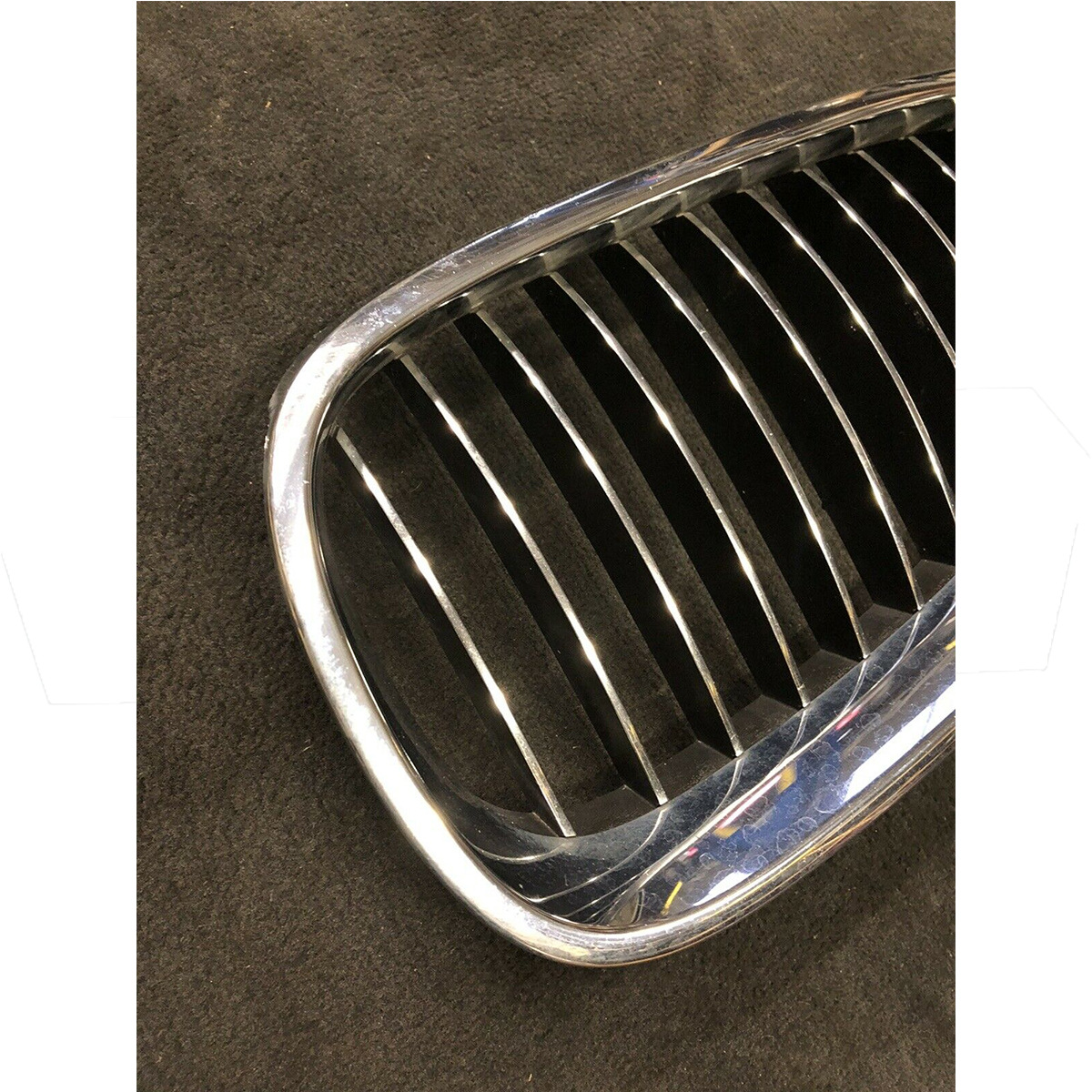 适用于宝马3系E46 保险杠前杠前脸进气中网格栅架 右 51137030546-阿里巴巴