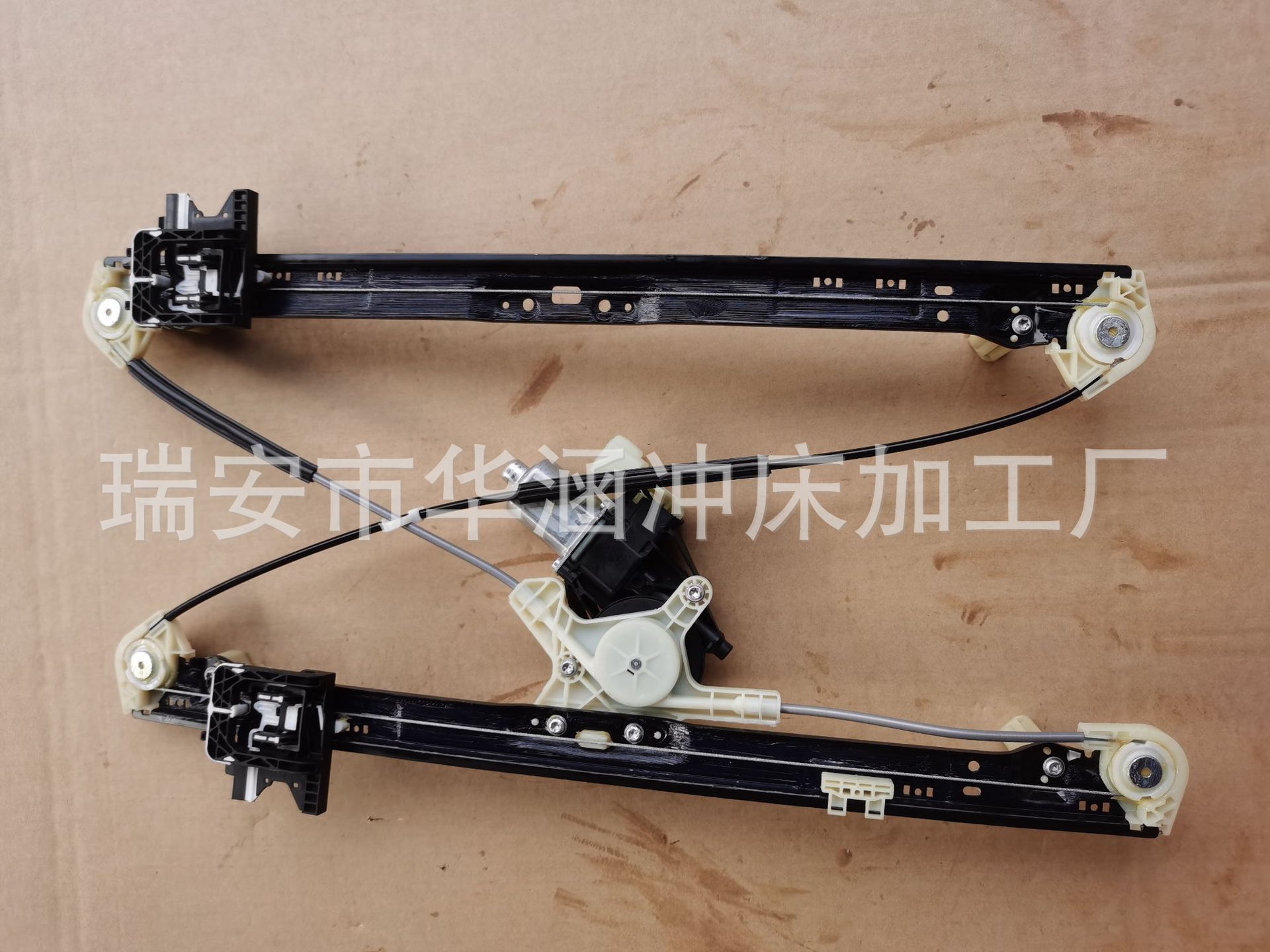 适用路虎揽胜运动电动车窗升降支架总成后左/右LR078871/LR078870-阿里巴巴