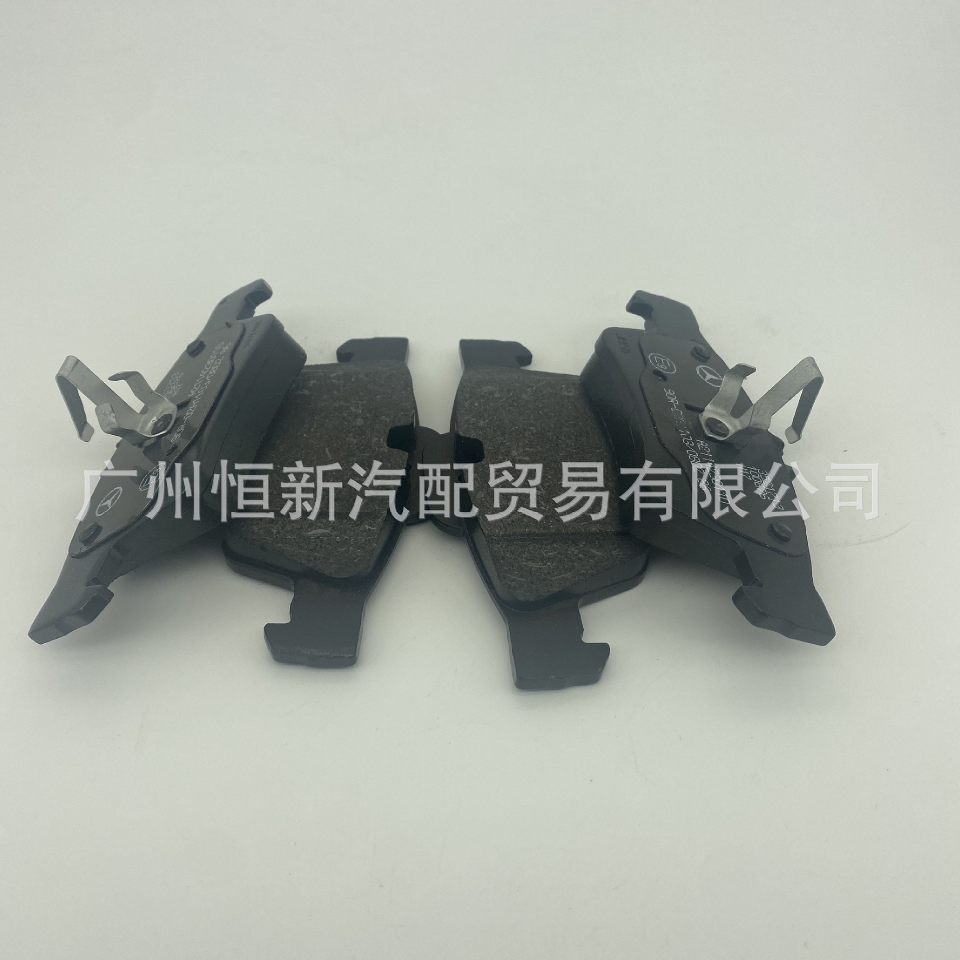 A0074201020适用于BENZ SL500 GLS500 E500 S500汽车后制动刹车片-阿里巴巴