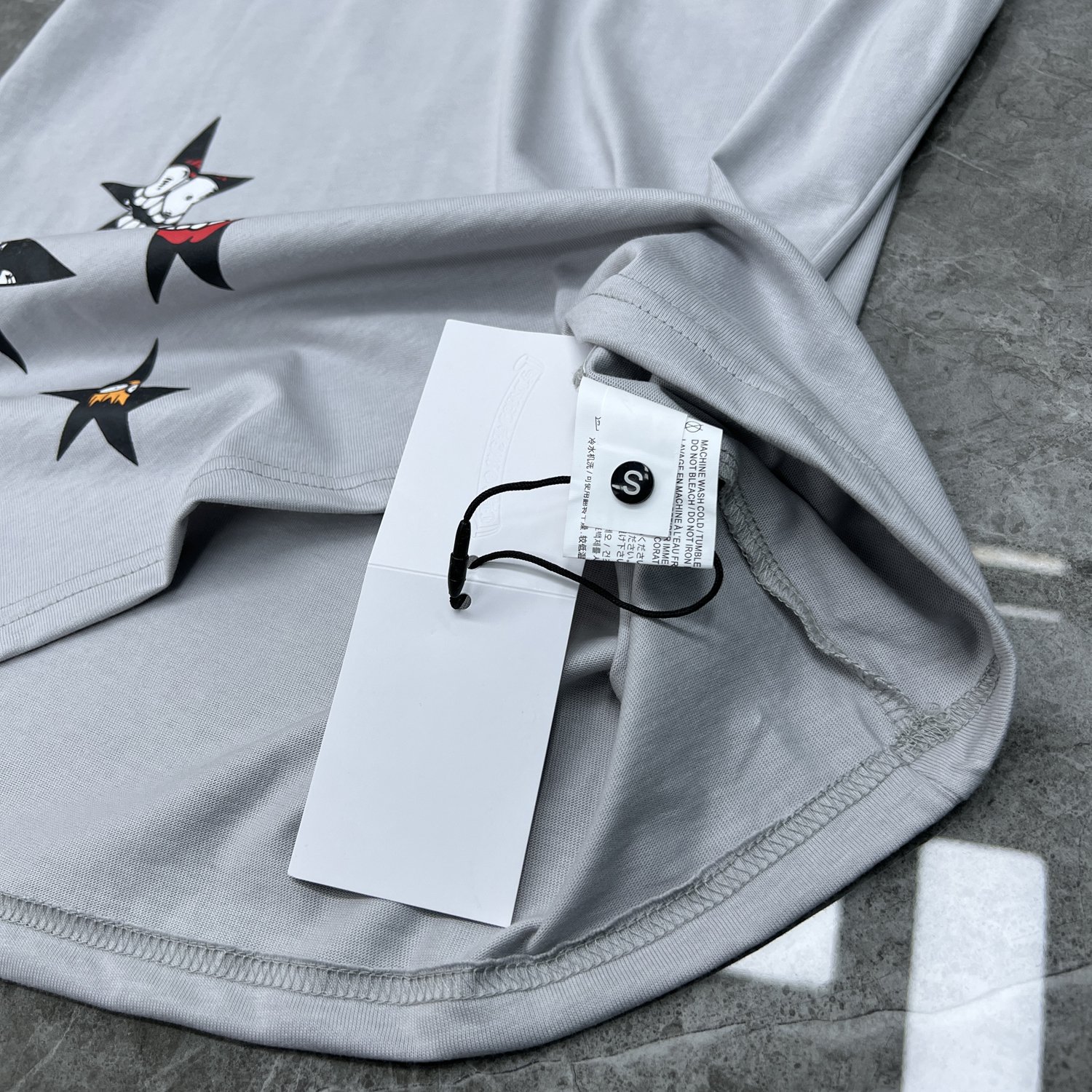 22SS正确版 Mattyboy限定版涂鸦嘴唇短袖T恤情侣款-阿里巴巴