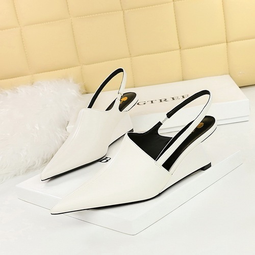 1097-3 Retro European and American Fashion High Heel Slope Heel Deep ...