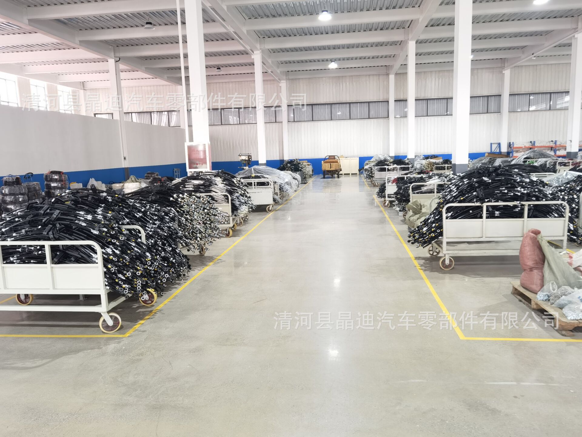 A2038800459适用奔驰机盖线 2038800459-阿里巴巴