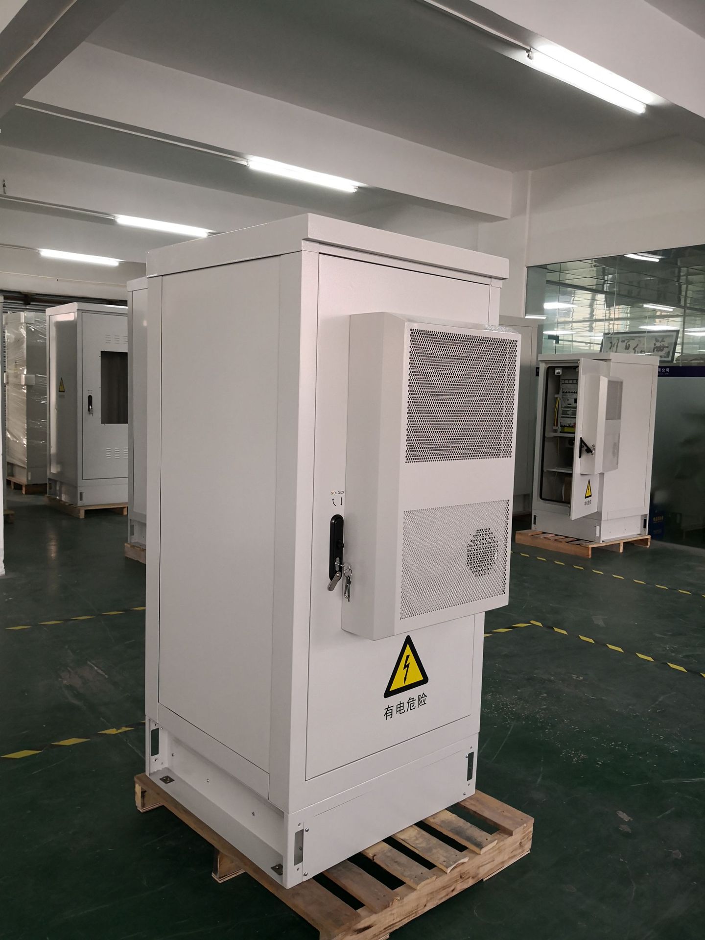 5KW机柜空调 户外储能集装箱用5000W壁挂式工业空调（具备认证）-阿里巴巴