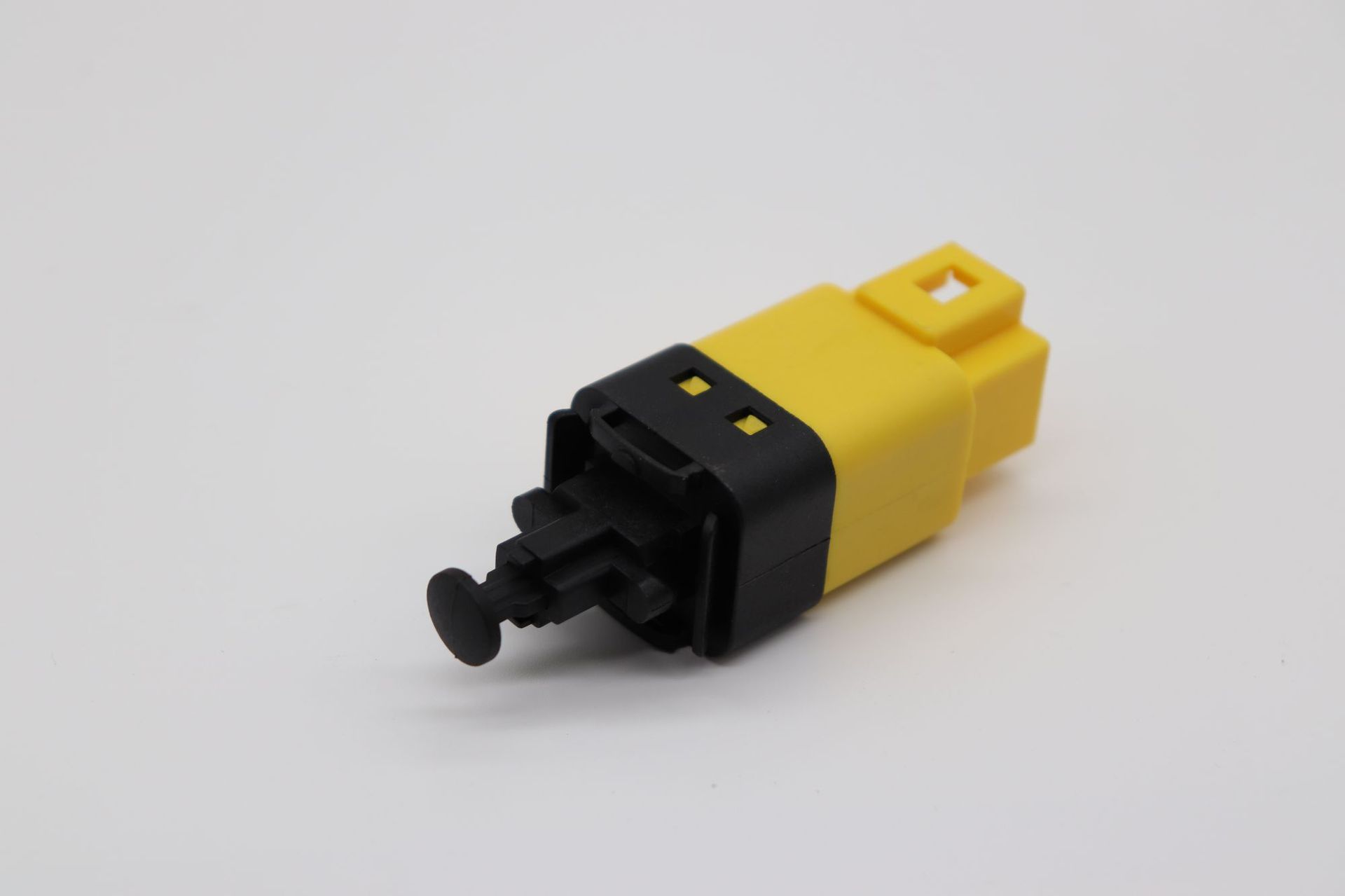 刹车灯开关96874571-9652790-96440926-96436332适用于别克-阿里巴巴