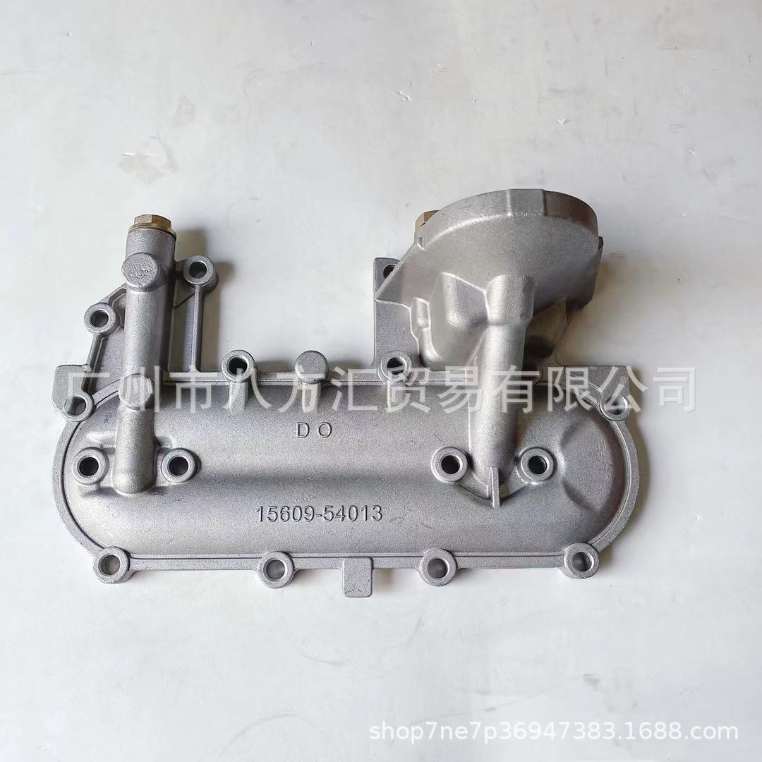 15609-54013海狮机油边盖 HILUX海拉克斯机油边盖 机油冷却器上盖-阿里巴巴
