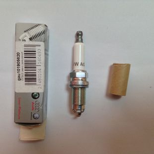 跨境批发汽车火花塞Spark Plug适用于大众 PZFR5N-11T(101905620)-阿里巴巴