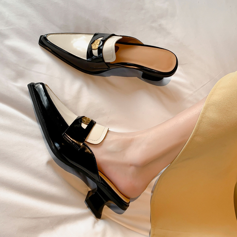 CHIKO Penny Pointy Toe Kitten Heels Clogs/Mules Shoes