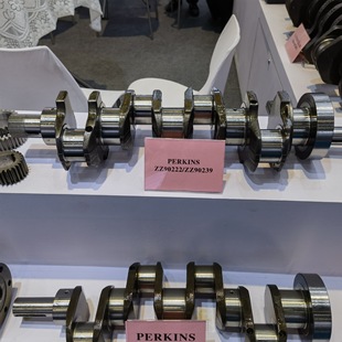 发动机配件3304曲轴4N7692适用于卡特彼勒 CATERPILLAR-阿里巴巴