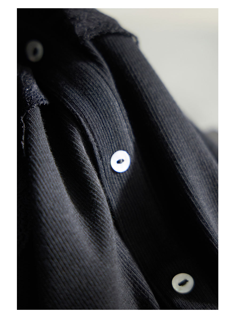 Cerotich 蕾丝花边修身美背吊带女夏设计感纯欲V领带胸垫背心上衣-阿里巴巴