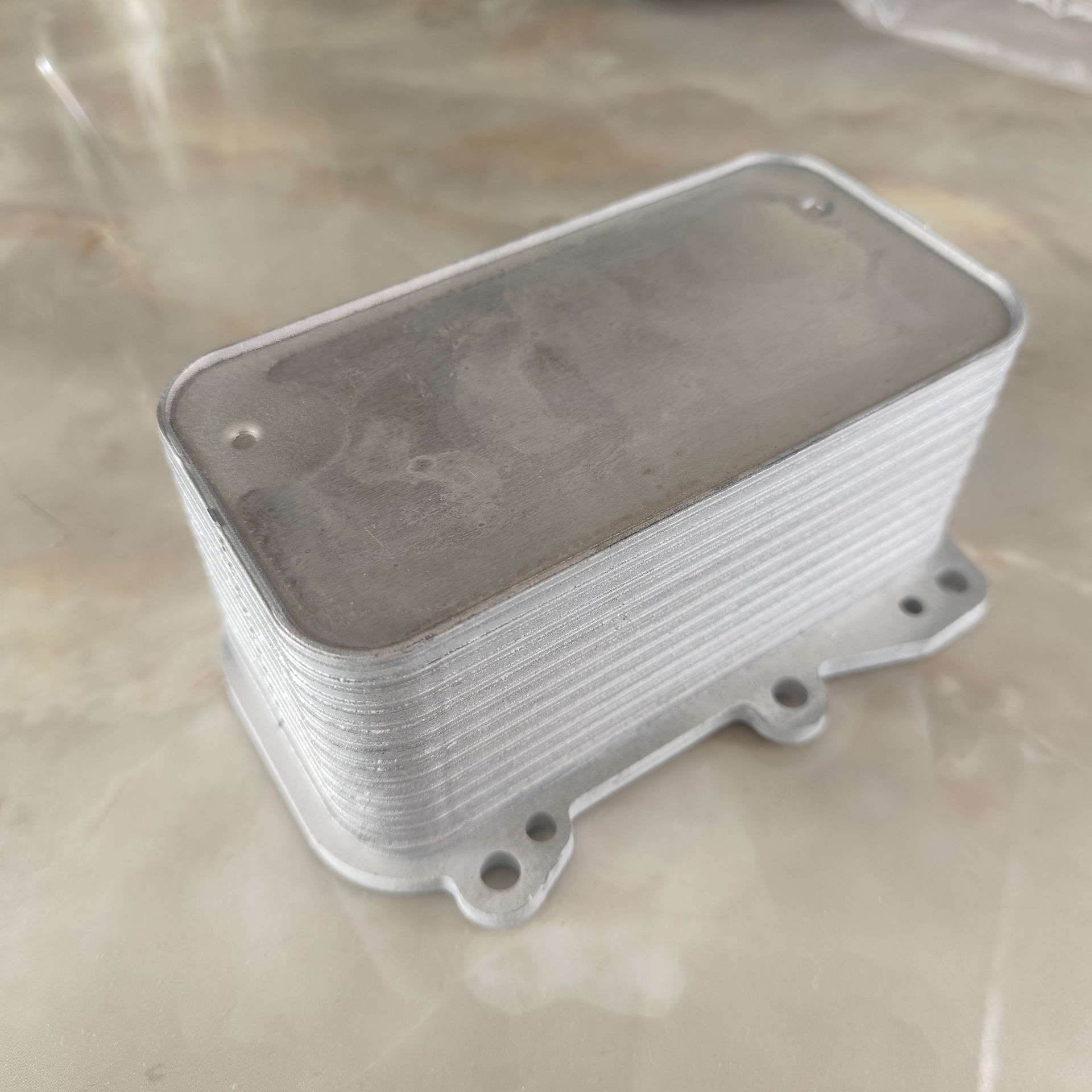 机油冷却器 A1331880001 1331880001-阿里巴巴