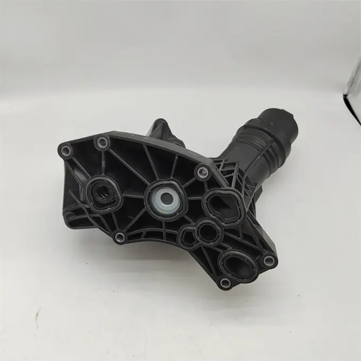 11428583895 11428583901 适用于 BMW机油滤清器总成-阿里巴巴