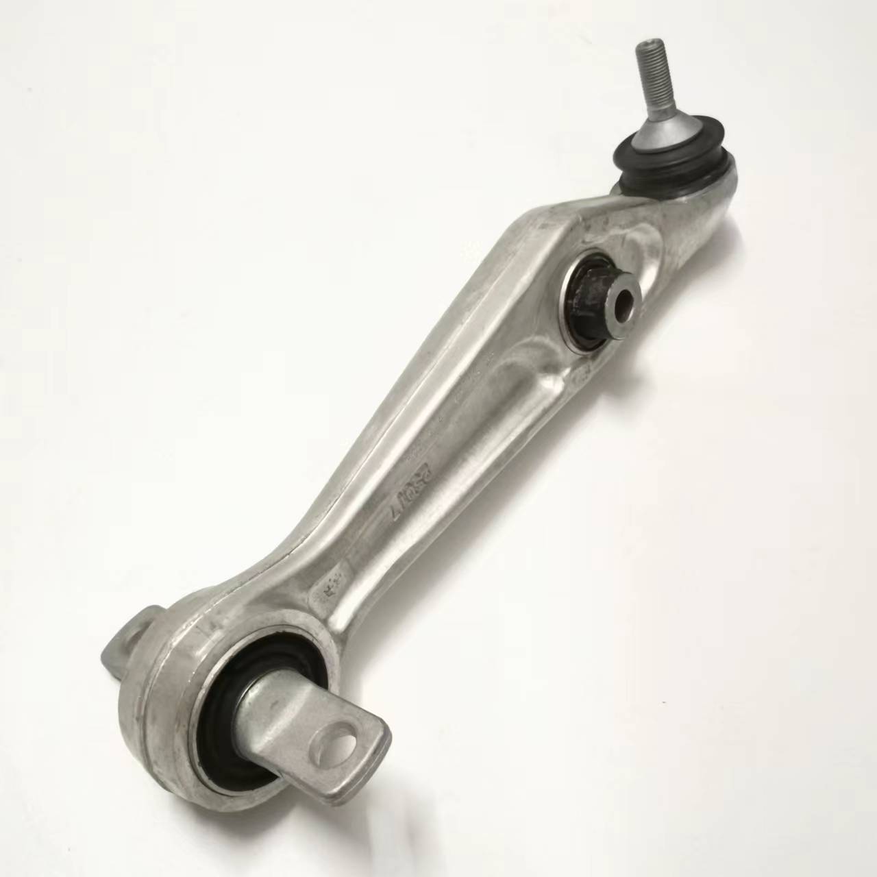 适用特斯拉model3前摆臂前下悬挂1044341-00-d-阿里巴巴