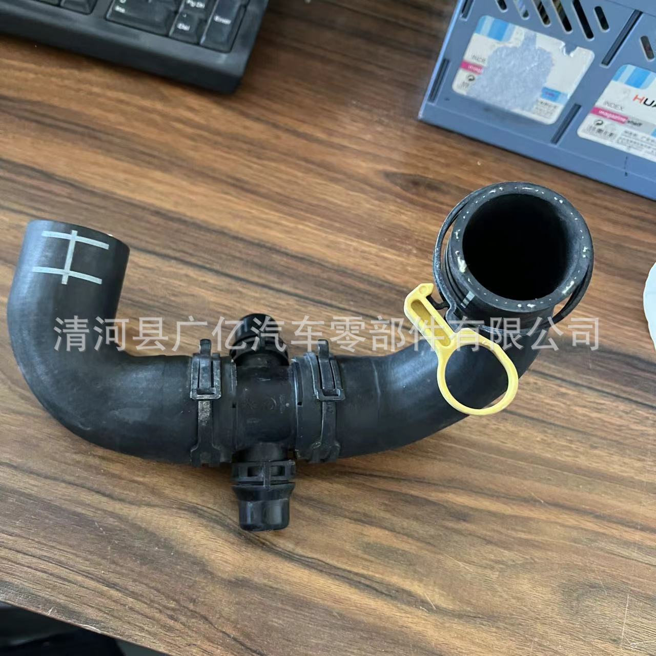 11537603511 11538645481发动机冷却水管 冷却液软管 橡胶管-阿里巴巴