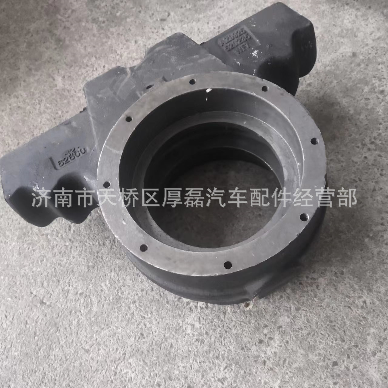 外贸订单采购备货 一汽解放AZ9725520235 豪沃平衡轴壳双骑马的-阿里巴巴