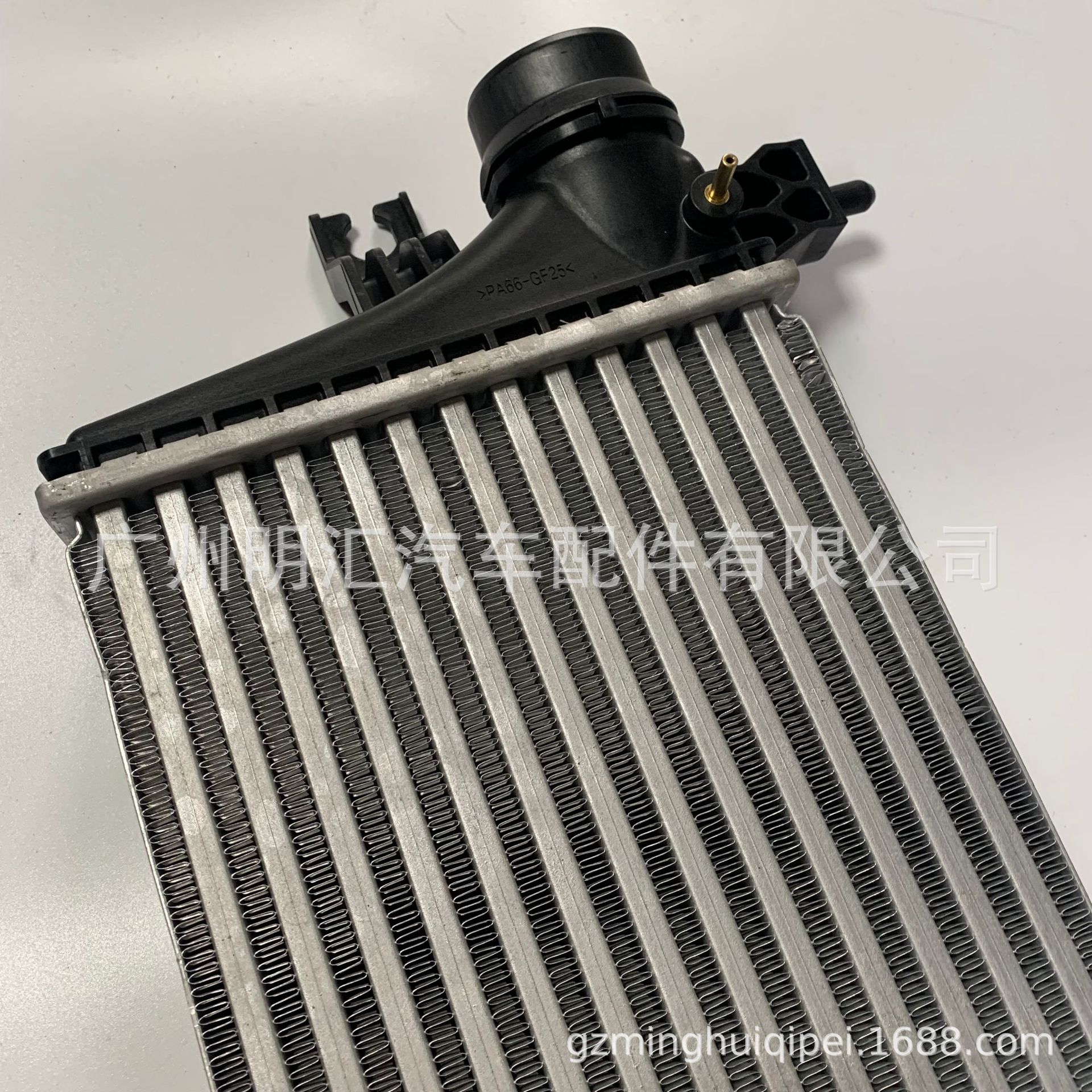 17940-0E010适用于丰田海拉克斯2GDFTV 5F发动机冷却器中冷器总成-阿里巴巴