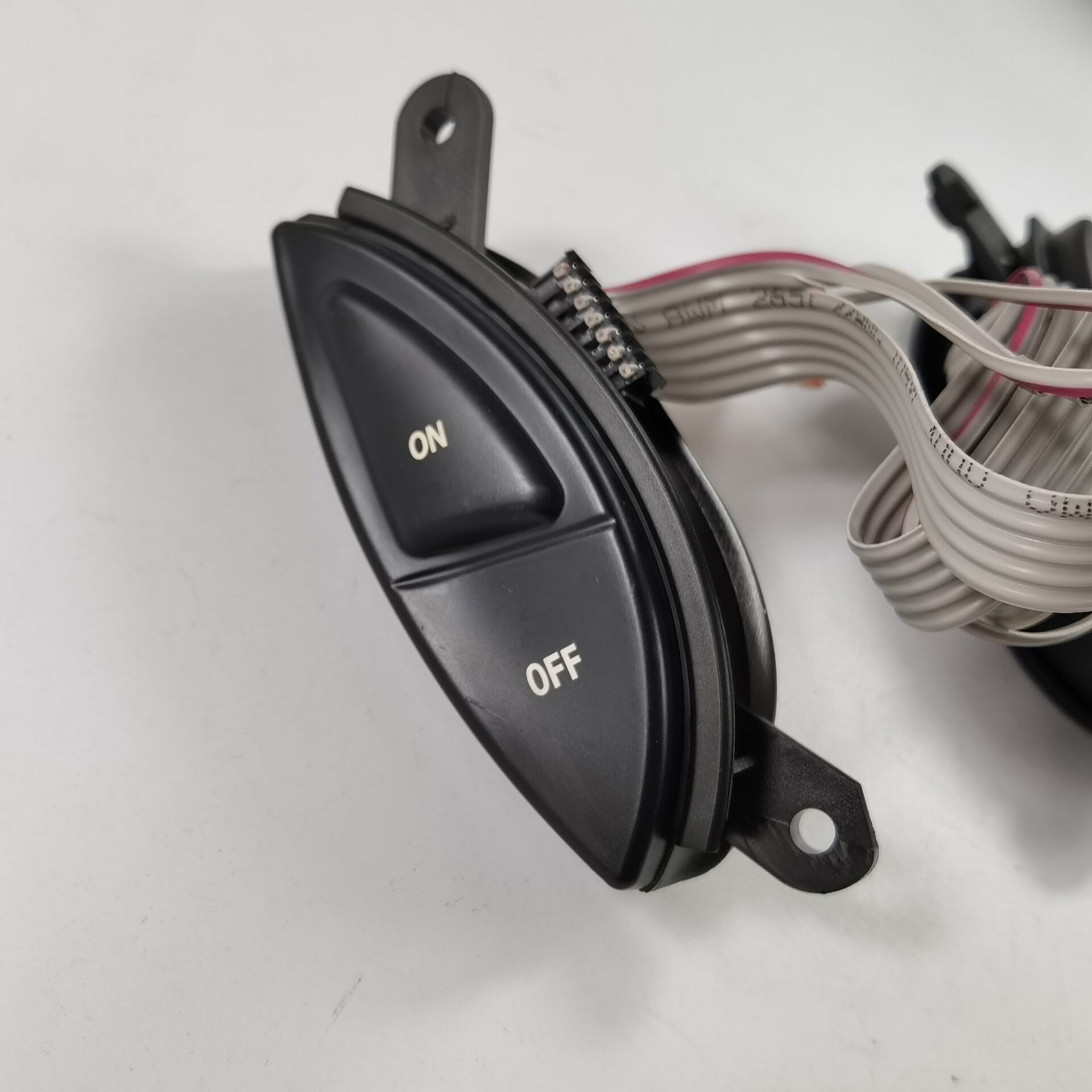 适用于福特 方向盘巡航控制开关汽车配件F87Z9C888BB F87A9D809BA-阿里巴巴