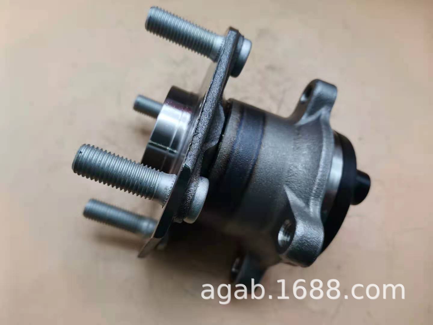 适用马自达2014款M2后轮轴头D09H-26-15X DA7H-26-15X-阿里巴巴