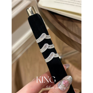 209人字排戒S925银镀金高级感轻奢精致百搭戒指几何时尚通勤-阿里巴巴