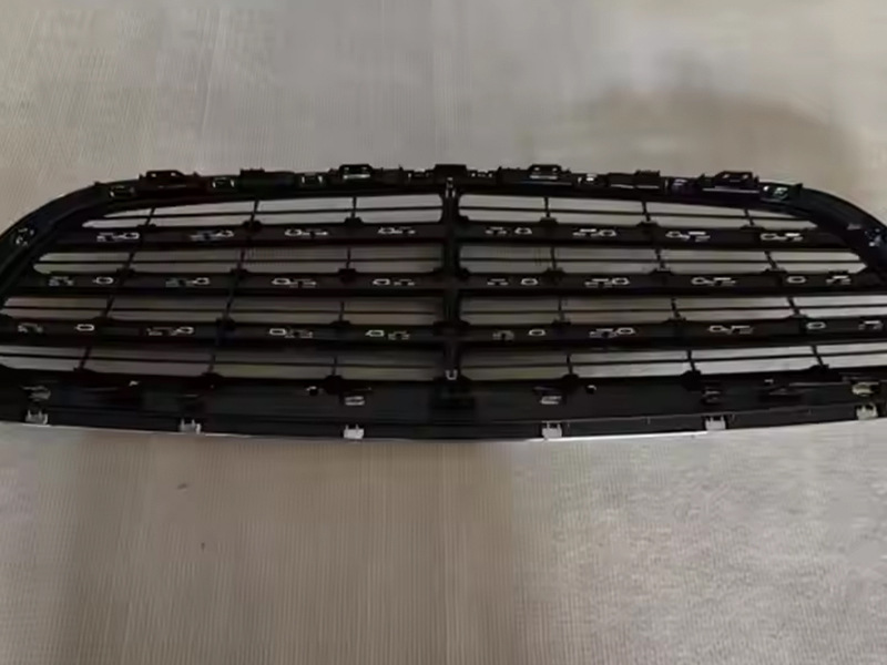 适用于2017-2020年款奔驰 w213 中网 Grille Benz 2138808702-阿里巴巴