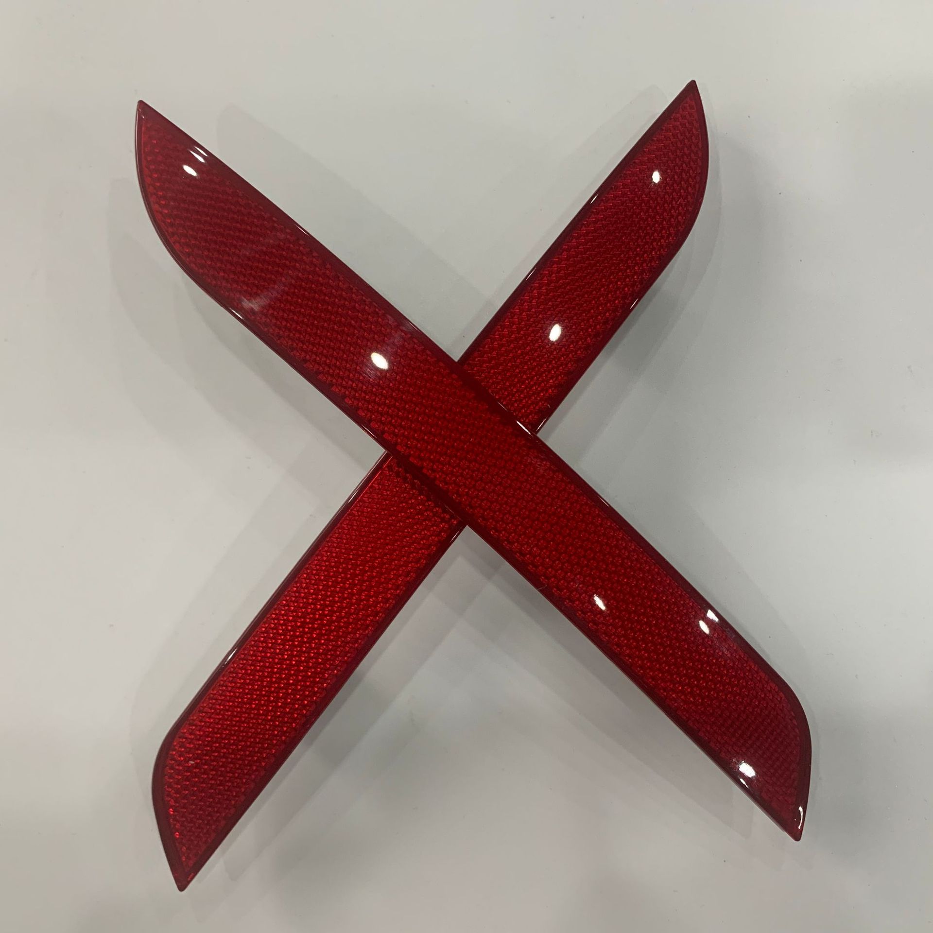 适用于宝马5系F18/F10后杠灯反光器10-13款后杠反射器灯反光灯-阿里巴巴