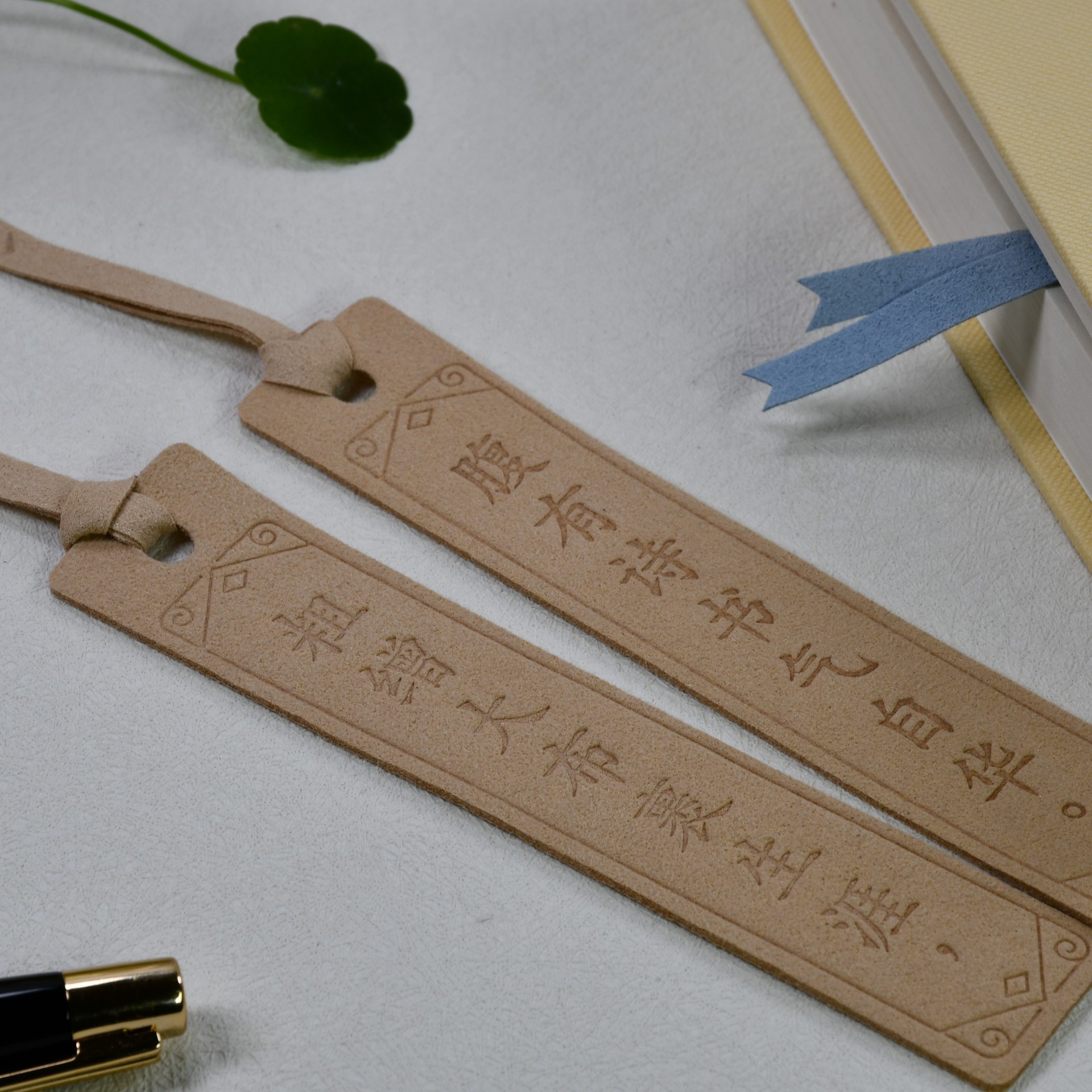 花满蹊定制LOGO超纤制作复古中国风书签双面印字小礼品书签-阿里巴巴